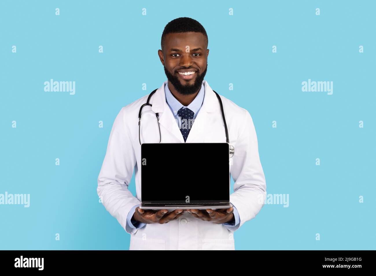 Coat application hi-res stock photography and images - Alamy