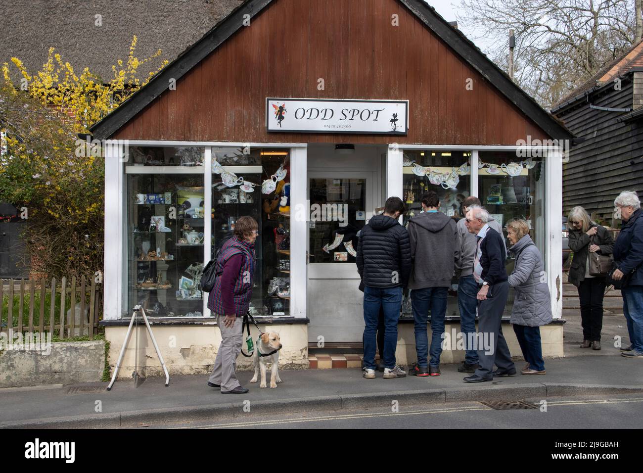 Burley white witch hi-res stock photography and images - Alamy