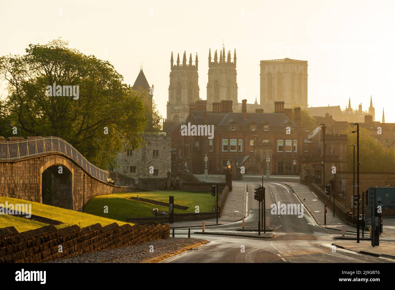 Spring sunrise in York city centre, North Yorkshire, England Stock ...