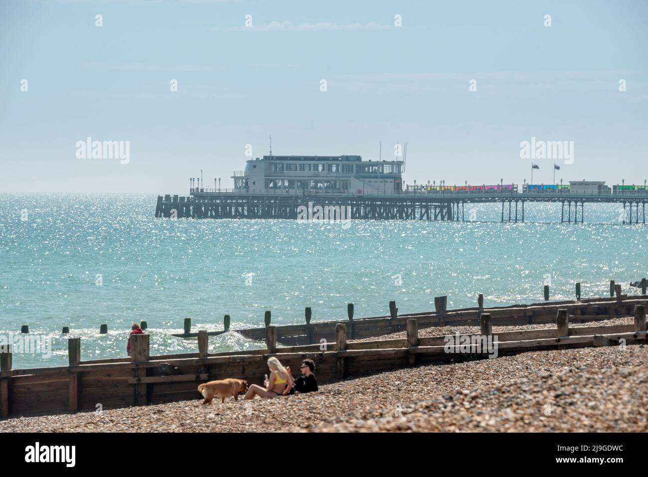 Worthing, May 17th 2022: Worthing Pier Stock Photo - Alamy
