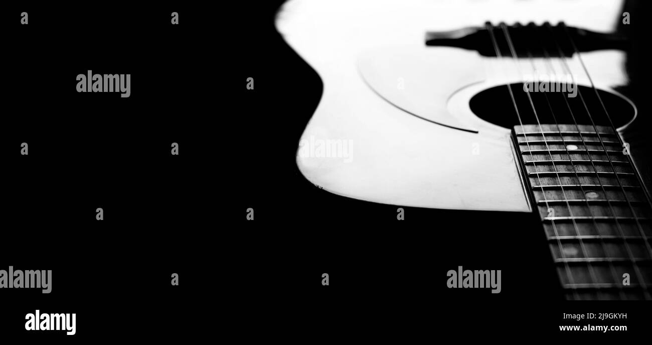Vibrating string music instrument hi-res stock photography and images ...