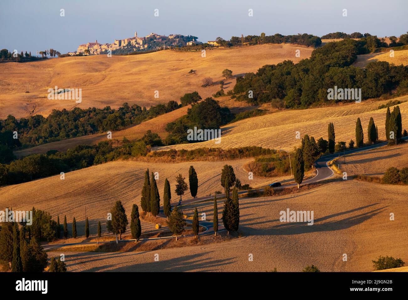 Cipressi di Monticchielo, Typical Tuscan landscape near Montepulciano ...