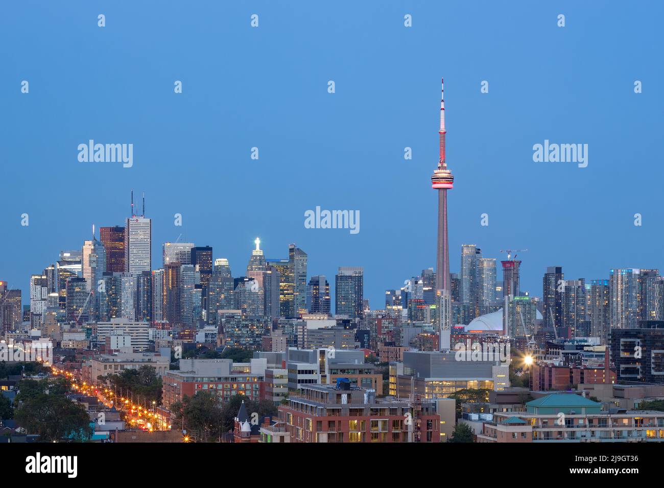 Toronto toronto harbor west hi-res stock photography and images - Alamy