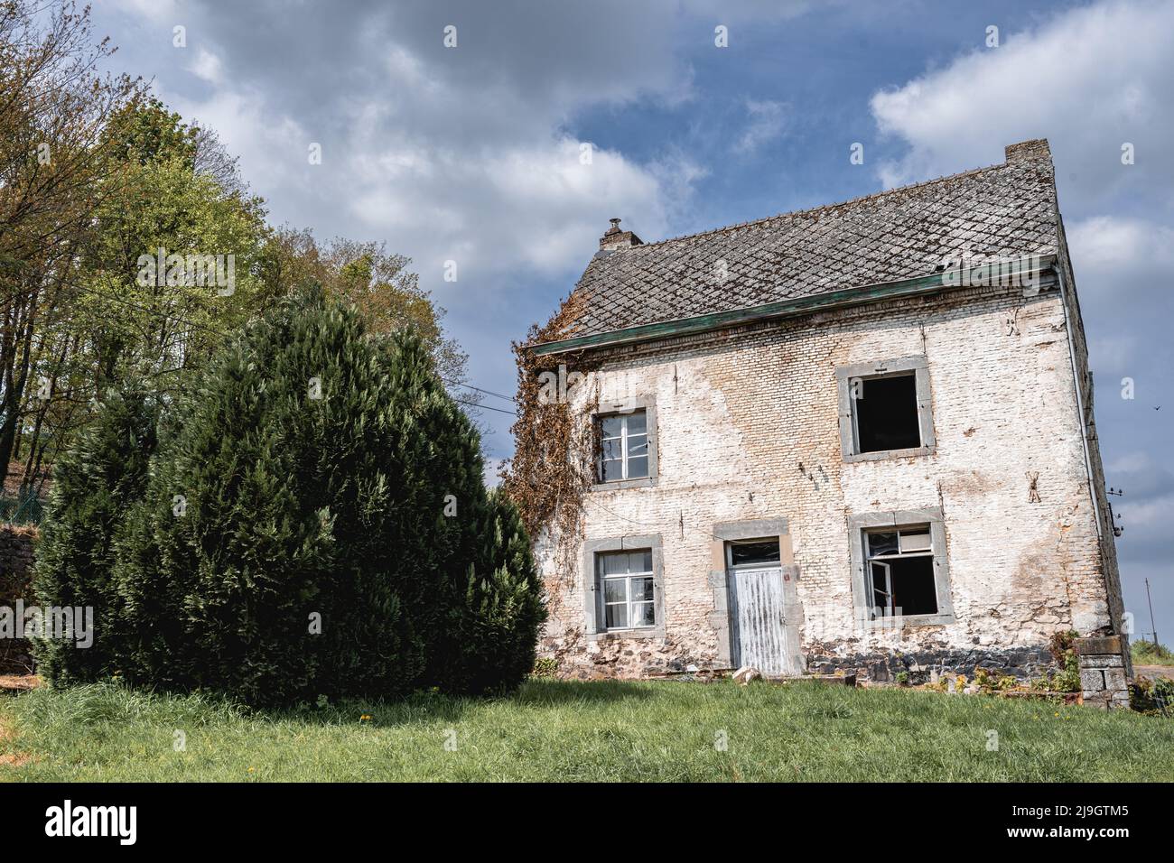 Urbex, Abandoned old farm somewhere in Belgium Stock Photo - Alamy