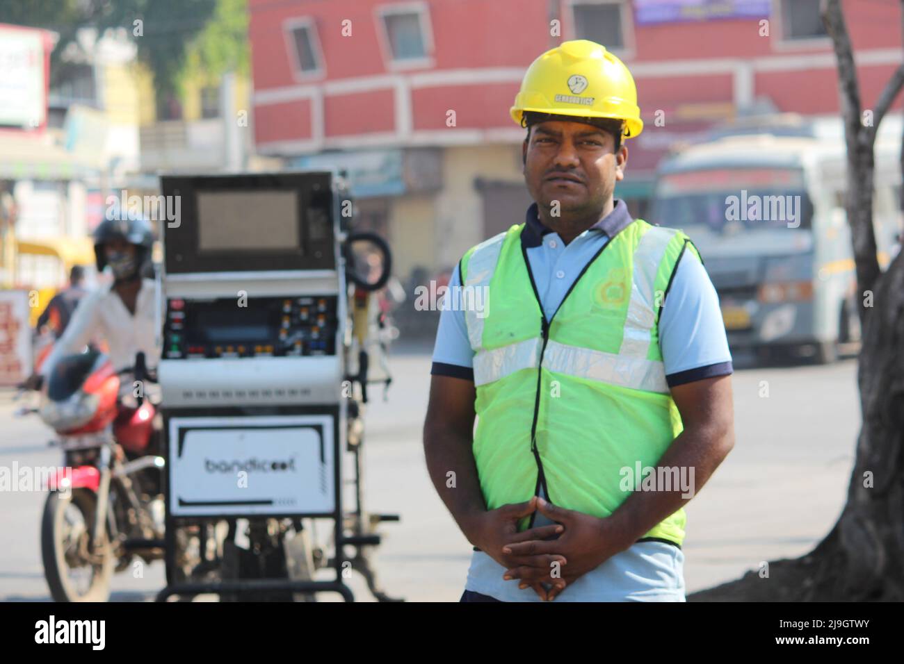 worker with Sewer Cleaning Robot, Unrecognizable road workers cleaning ...