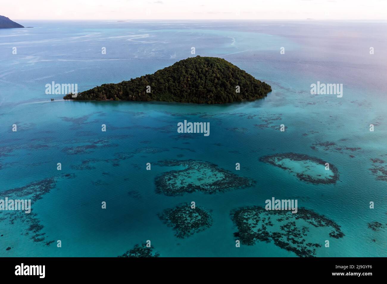 Drone view seascape marine island hi-res stock photography and images ...