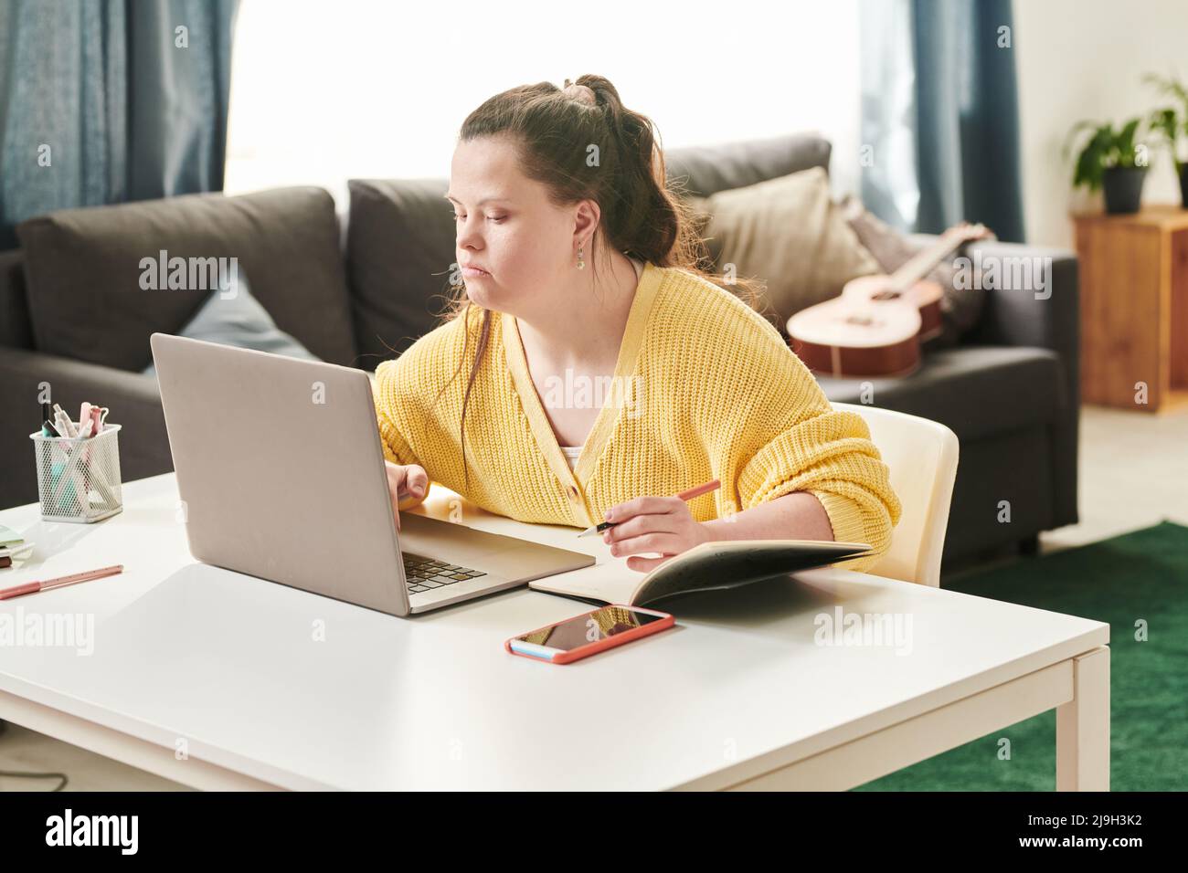 Study syndrome hi-res stock photography and images - Alamy