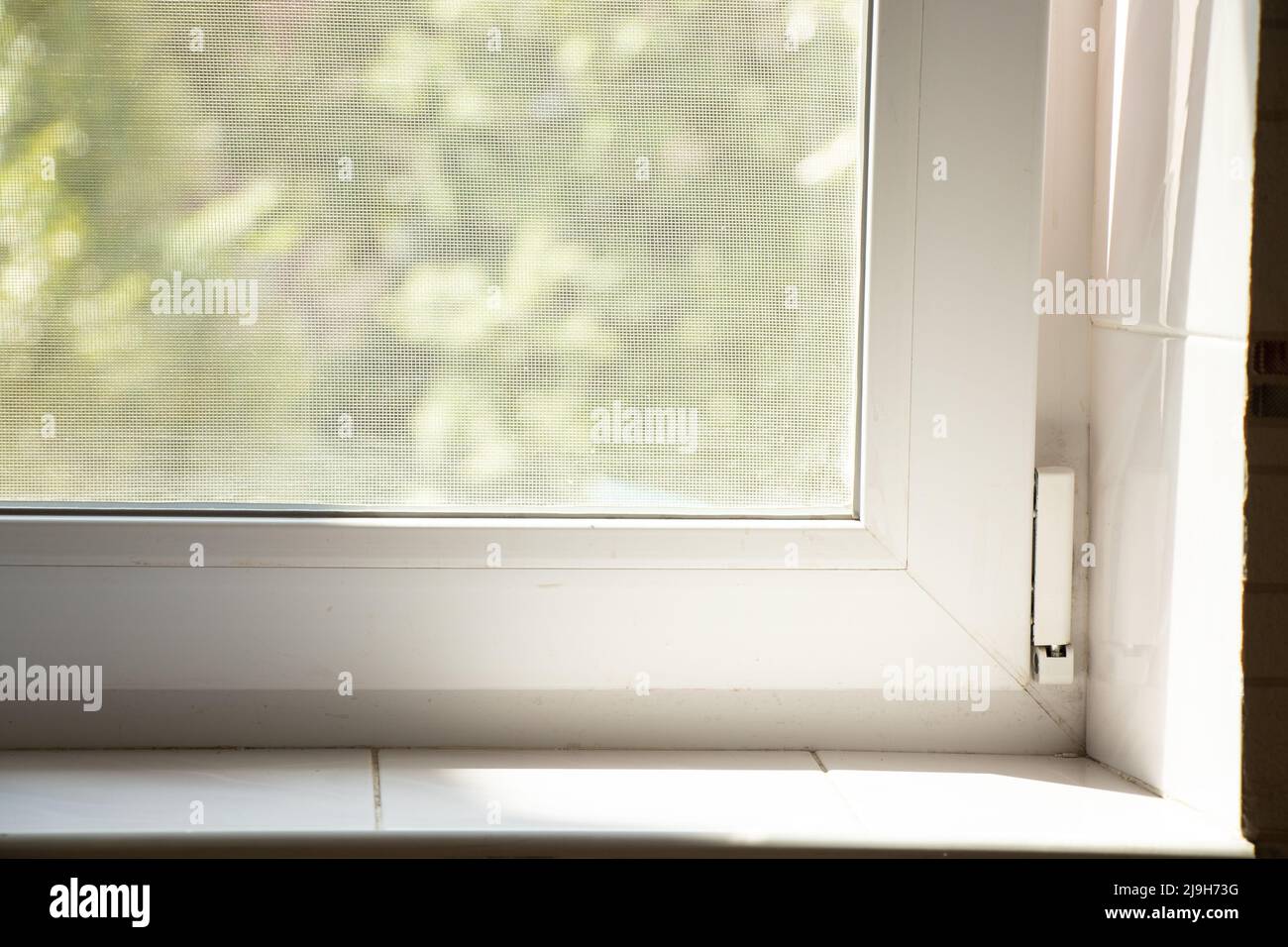 Metal frame window interior hi-res stock photography and images - Alamy