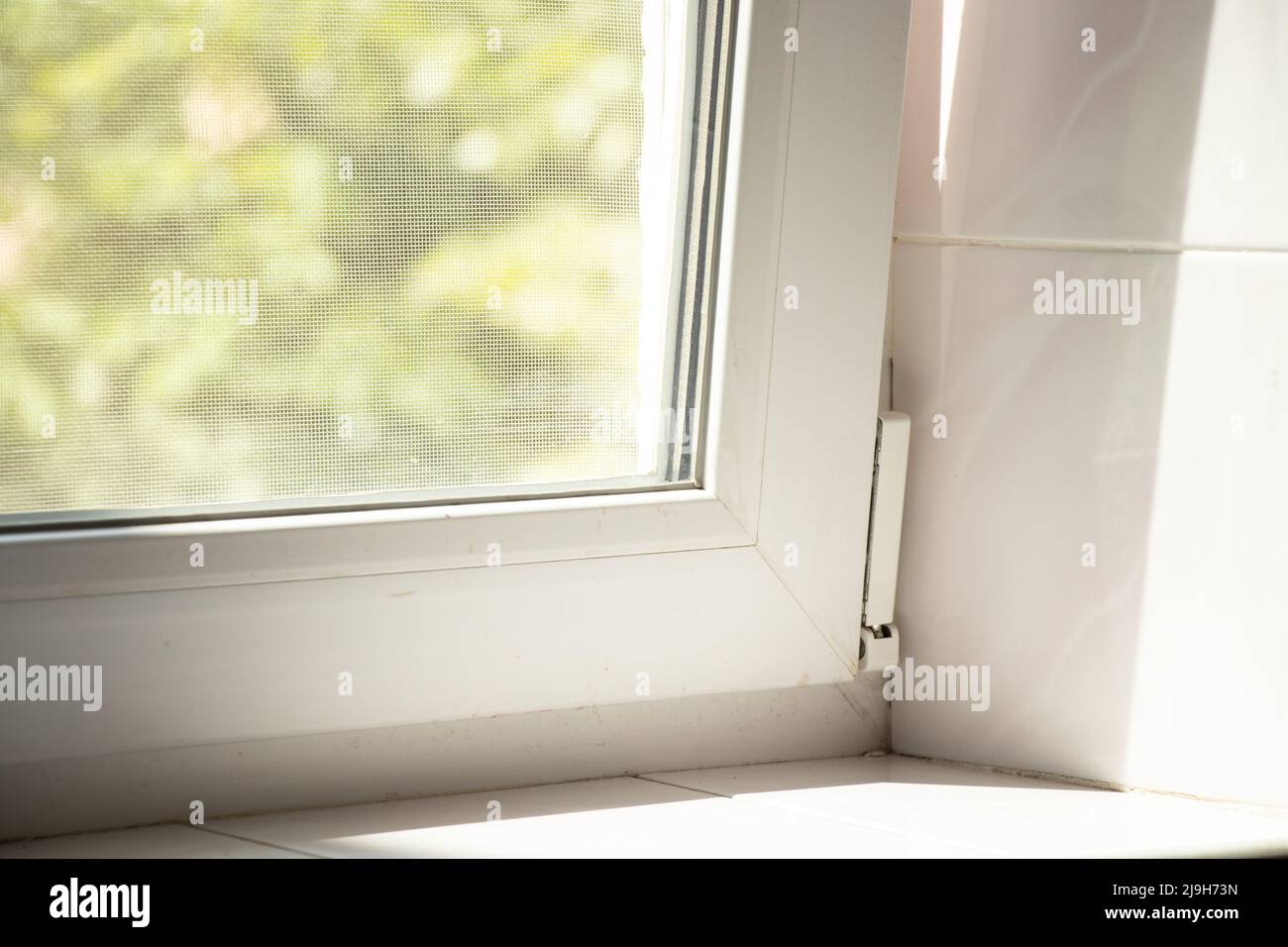 Metal frame window interior hi-res stock photography and images - Alamy