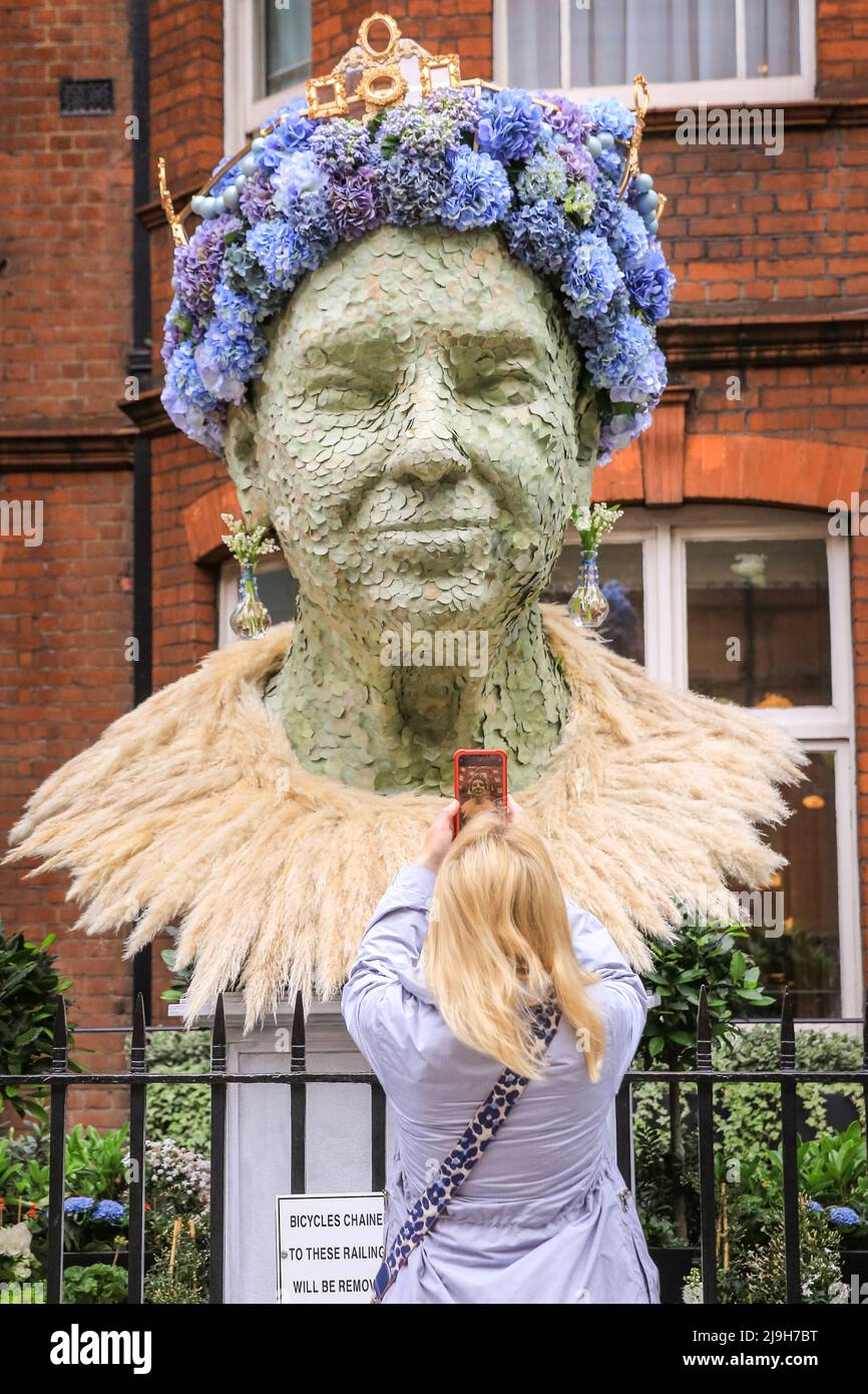 Chelsea, London, UK. 23rd May, 2022. The Sloane Club and Sloane Place ...
