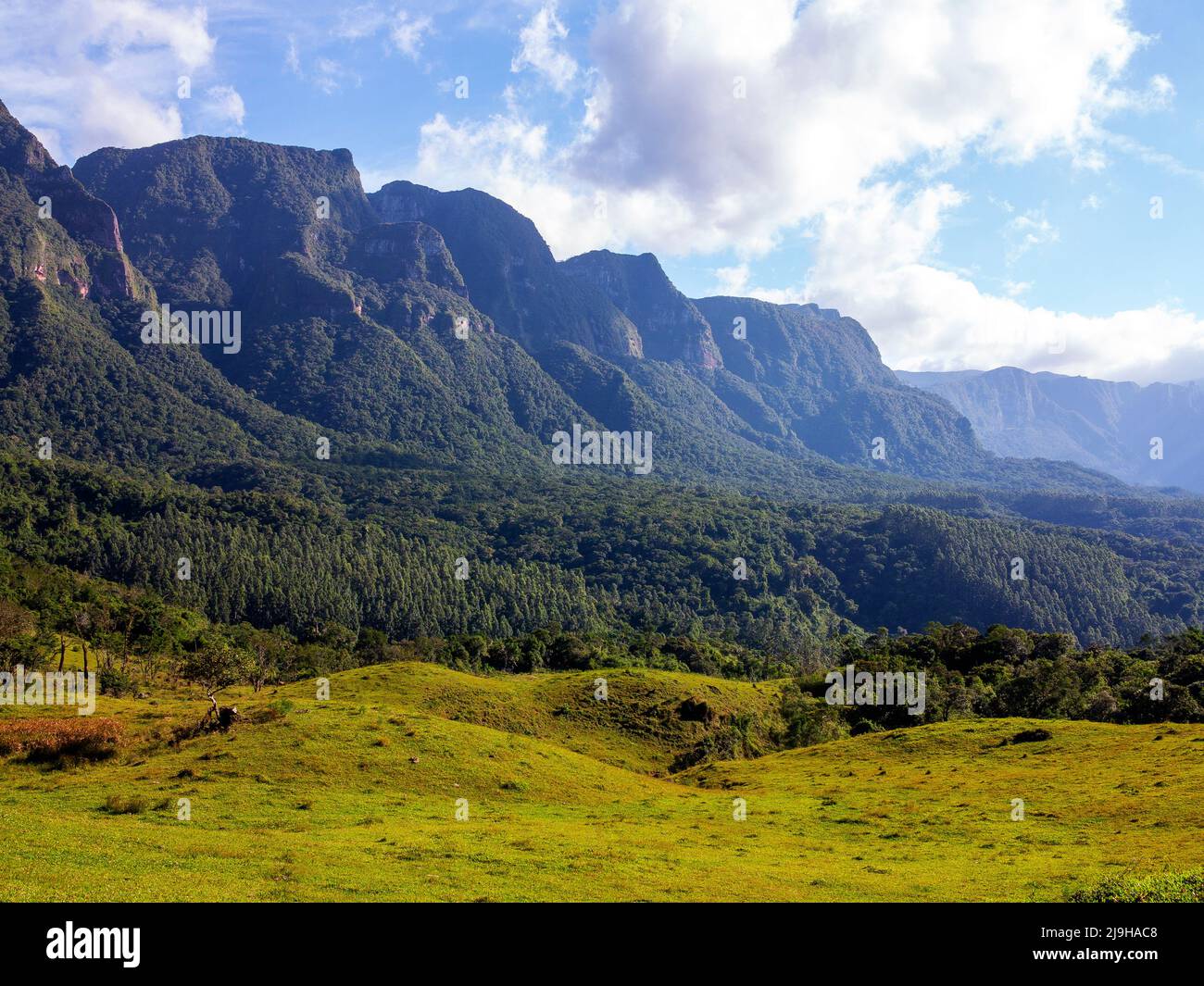 Hilly country at Serra do Corvo Branco, Santa Catarina, Brazil Stock ...
