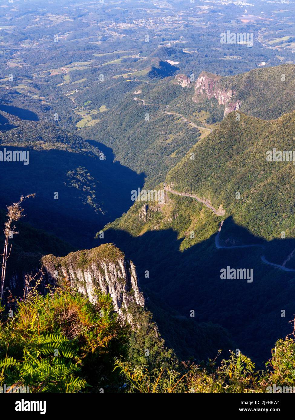 Serra do Rio do Rastro as seen from the viewpoint at the top of the ...