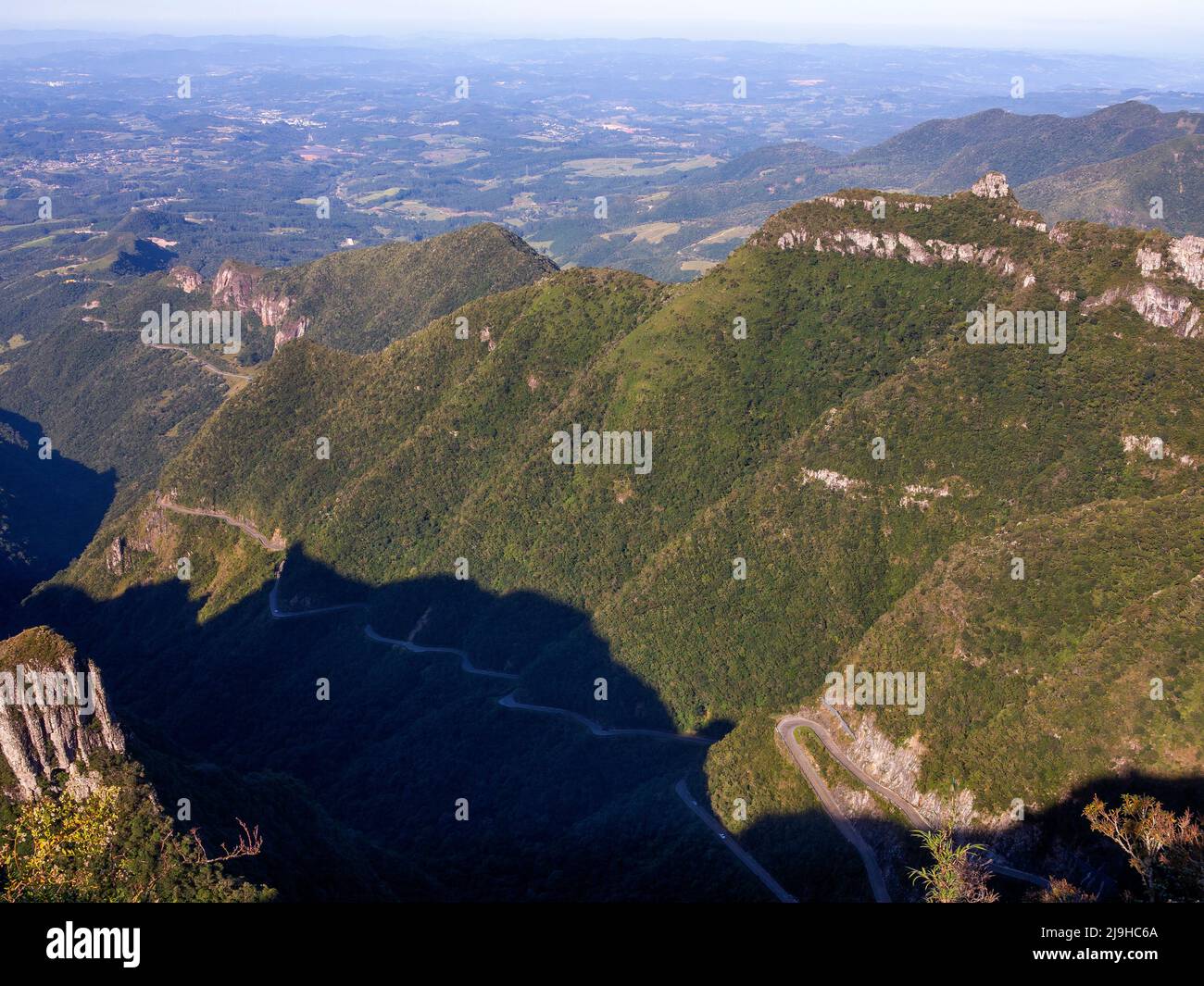Serra do Rio do Rastro as seen from the viewpoint at the top of the ...