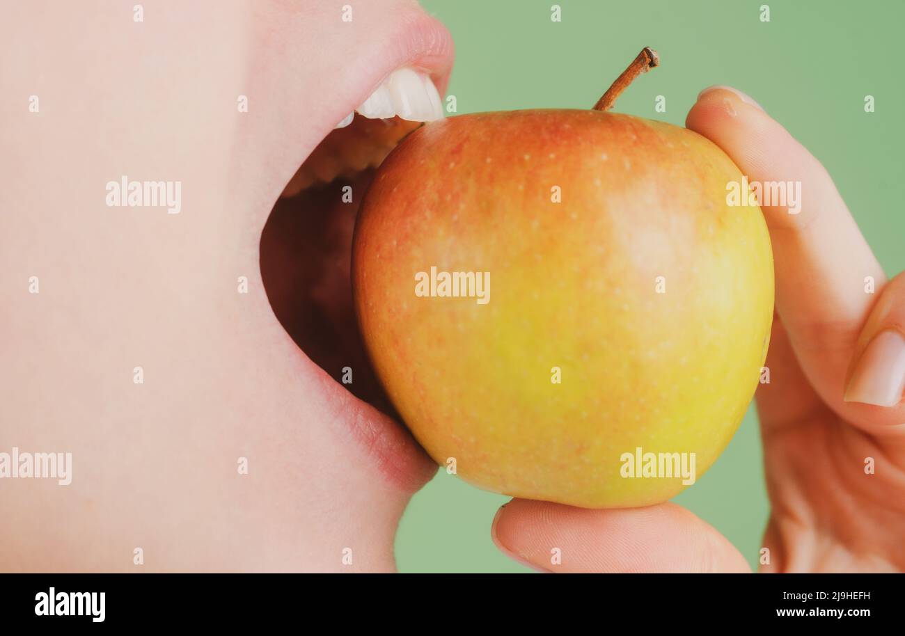 Healthy white teeth close up with an apple. Dental Care. Human Teeth ...
