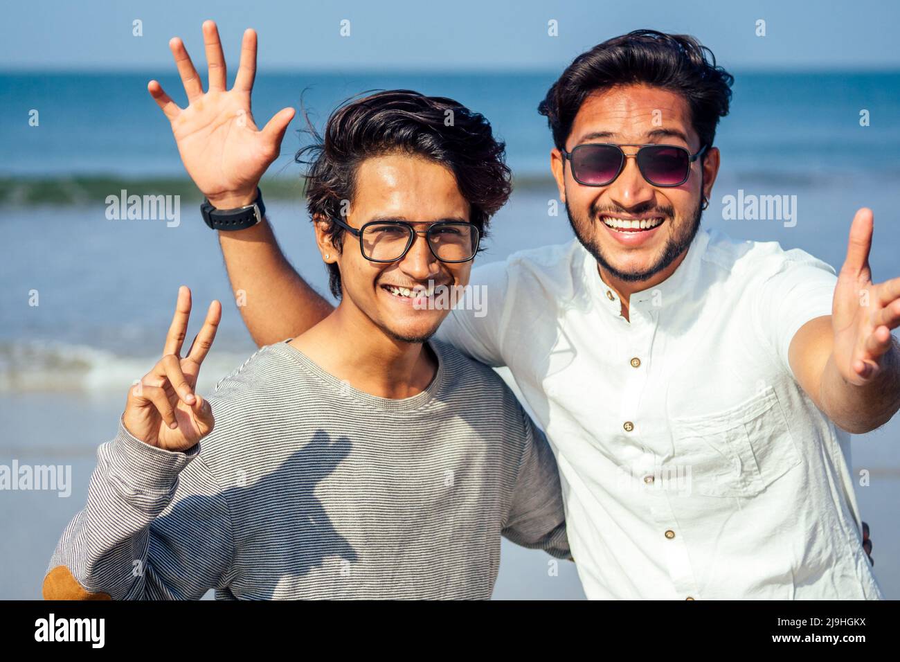 Indian two brothers hugging hi-res stock photography and images - Alamy
