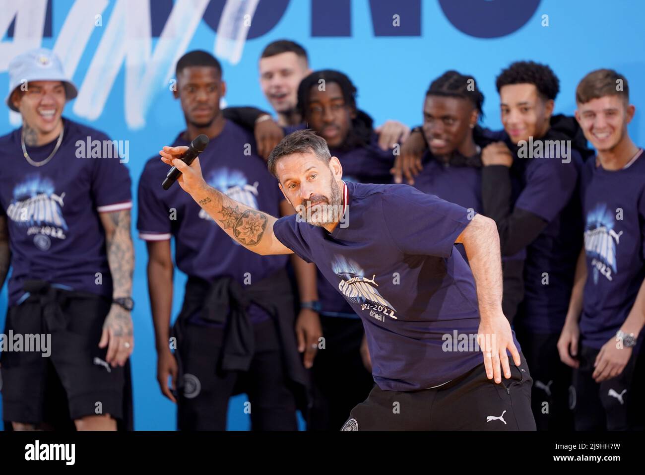 Manchester City goalkeeper Scott Carson during the Premier League ...