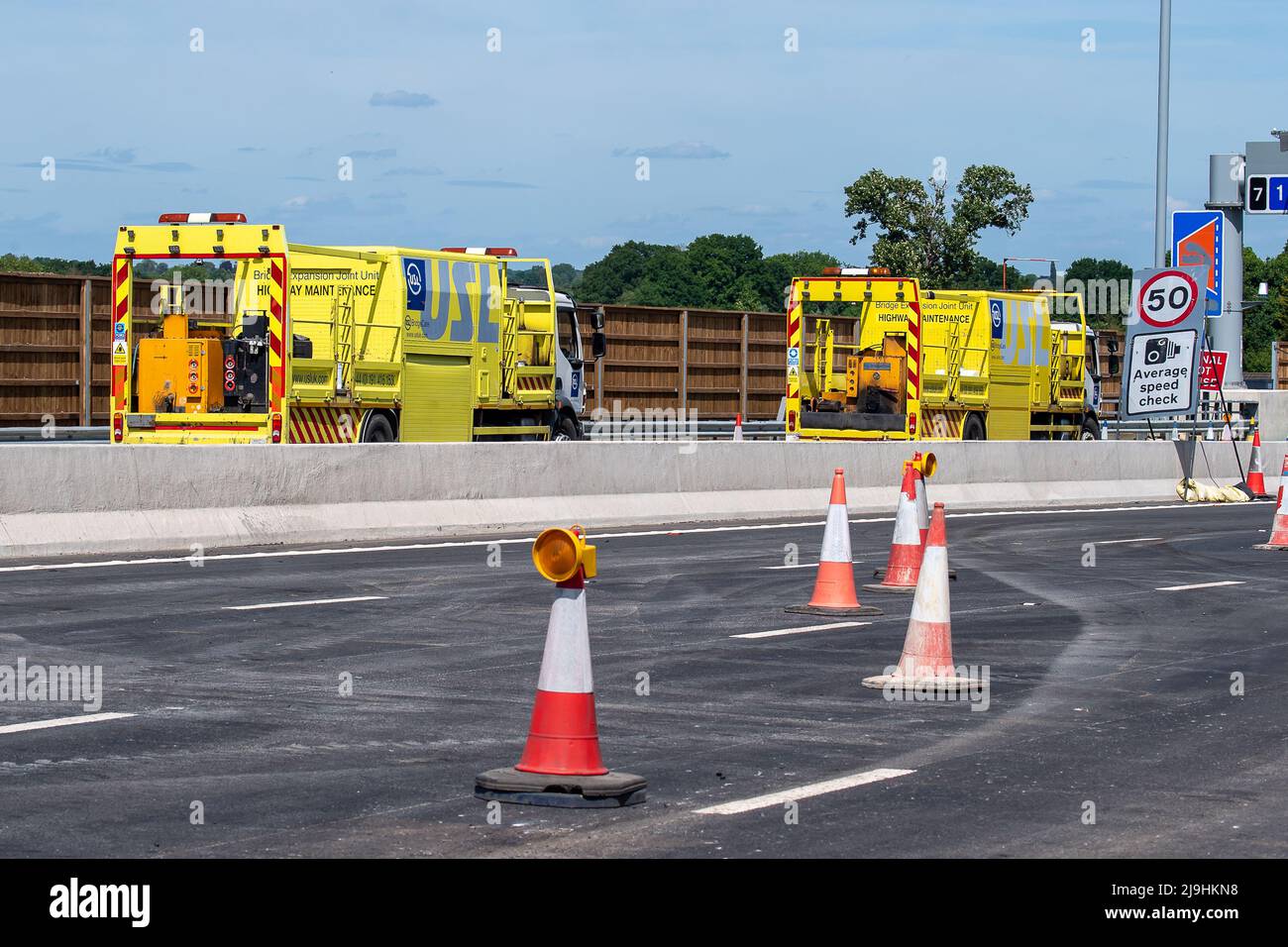 Dorney Reach, UK. 22nd May, 2022. The M4 was closed again this weekend ...