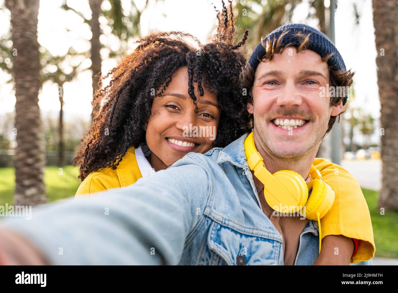 Enjoying memories hi-res stock photography and images - Alamy