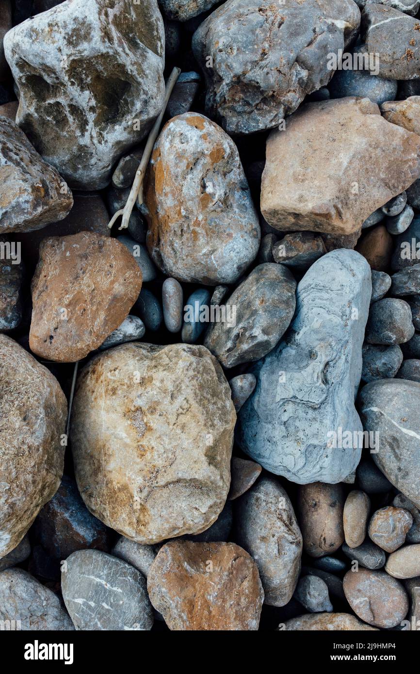 Vertical shot rough stone hi-res stock photography and images - Alamy