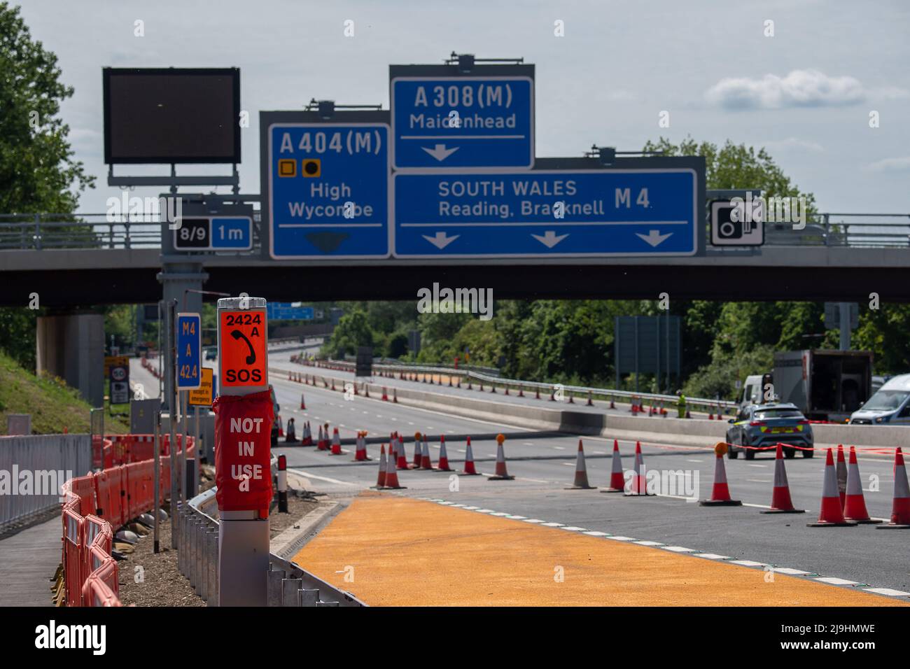 Dorney Reach, UK. 23rd May, 2022. The M4 was closed again this weekend ...