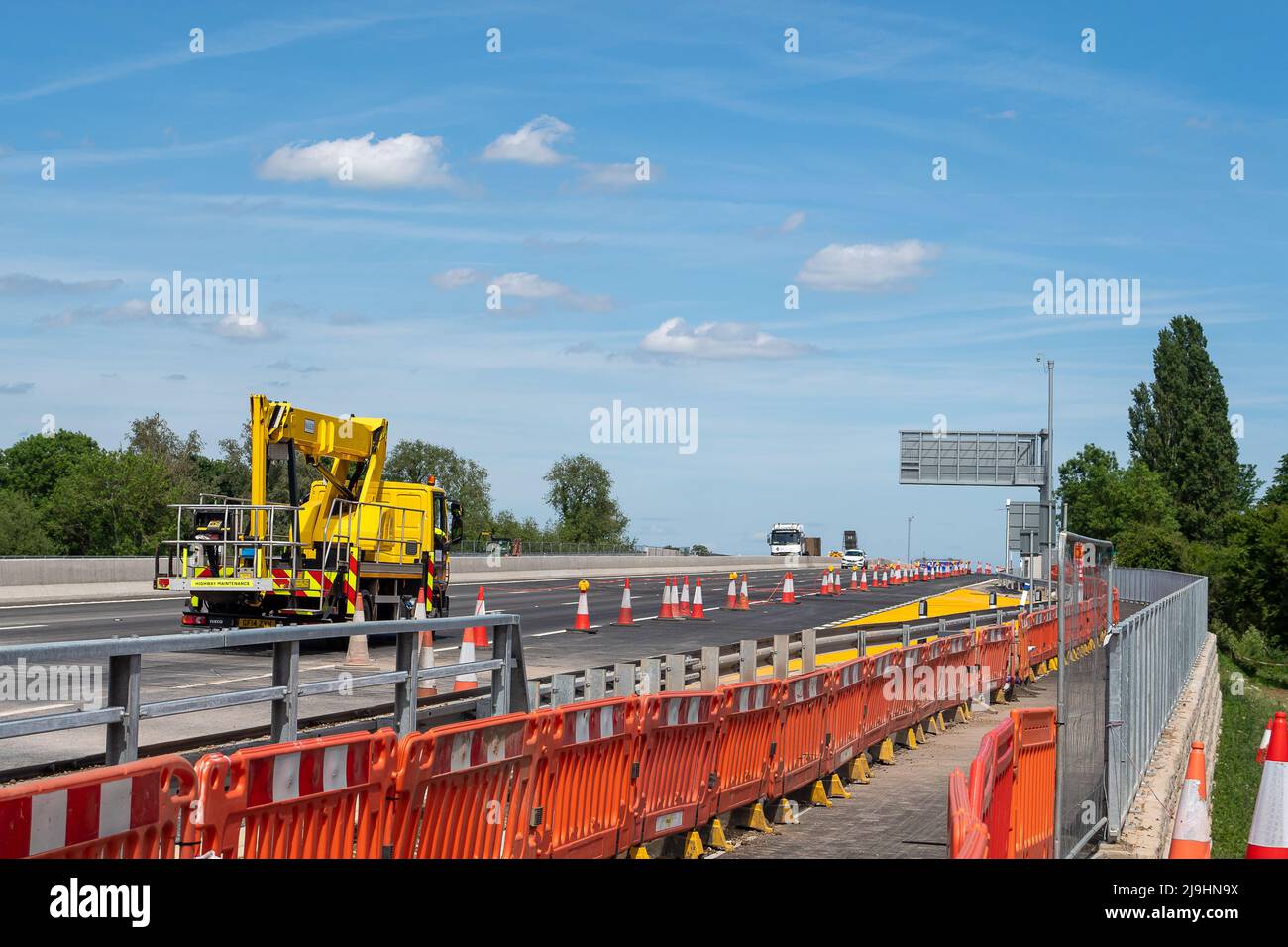 Dorney Reach, UK. 23rd May, 2022. The M4 was closed again this weekend ...