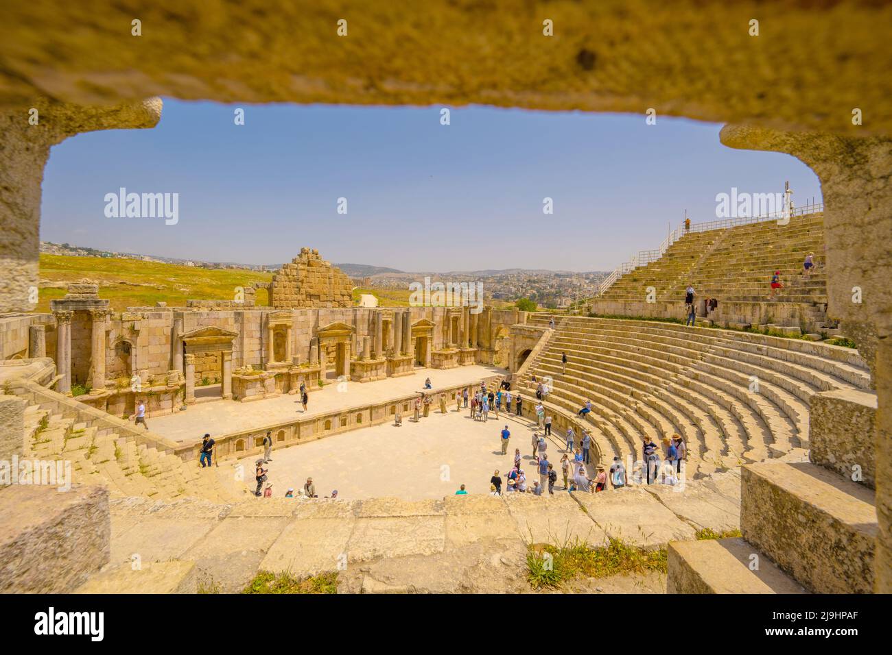 Jerash theatre hi-res stock photography and images - Alamy