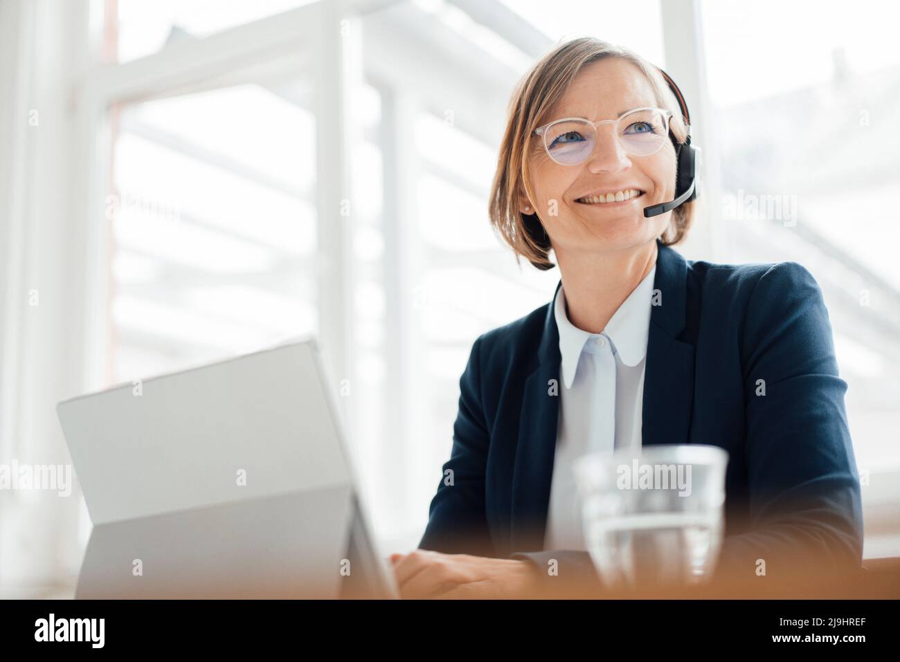 Telecaller hi-res stock photography and images - Alamy