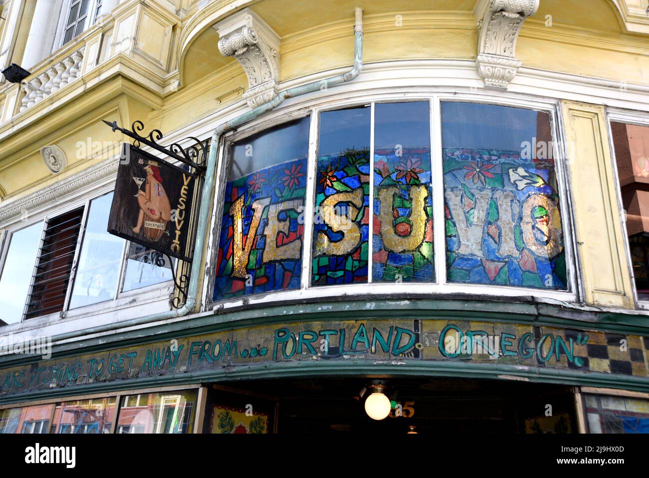 The Vesuvio Cafe, a landmark bar in the North Beach section of San ...