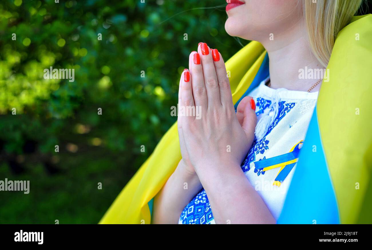 Ukraine embroidery hi-res stock photography and images - Alamy