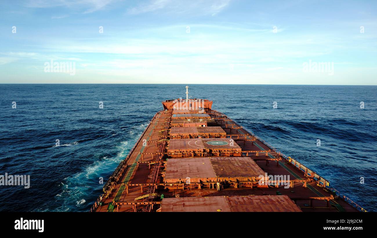 Bulk carrier ship deck hi-res stock photography and images - Alamy