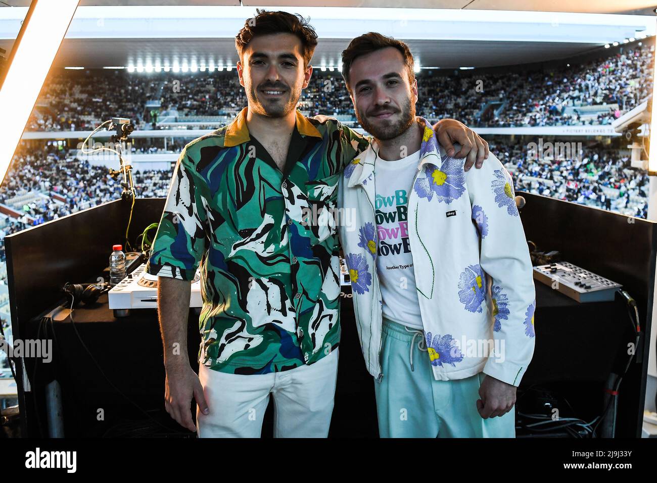 Bon entendeur hi-res stock photography and images - Alamy