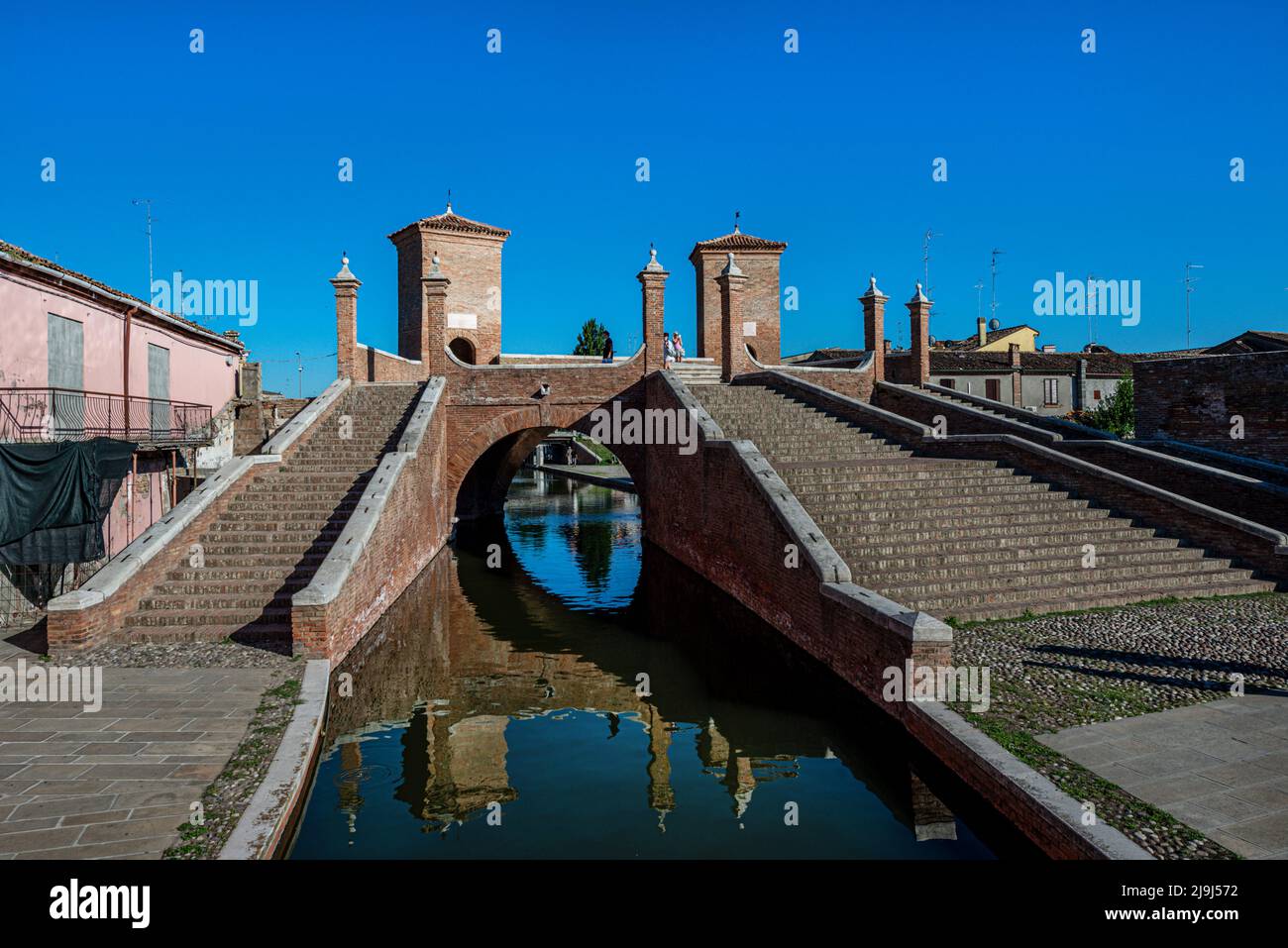Trepponti bridge (or Ponte Pallotta), symbol of Comacchio city, Italy ...