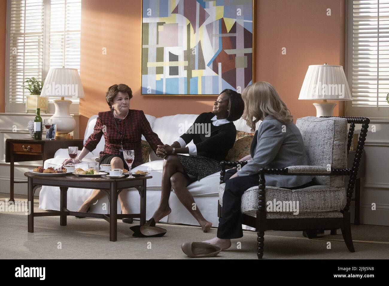 THE FIRST LADY, from left: Kate Mulgrew as Susan Sher, Viola Davis as ...