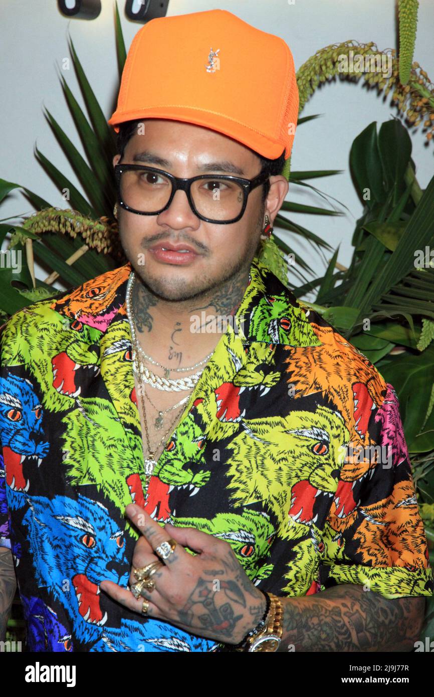 Celebrities attend the grand opening of Kassi Beach House in Las Vega ...