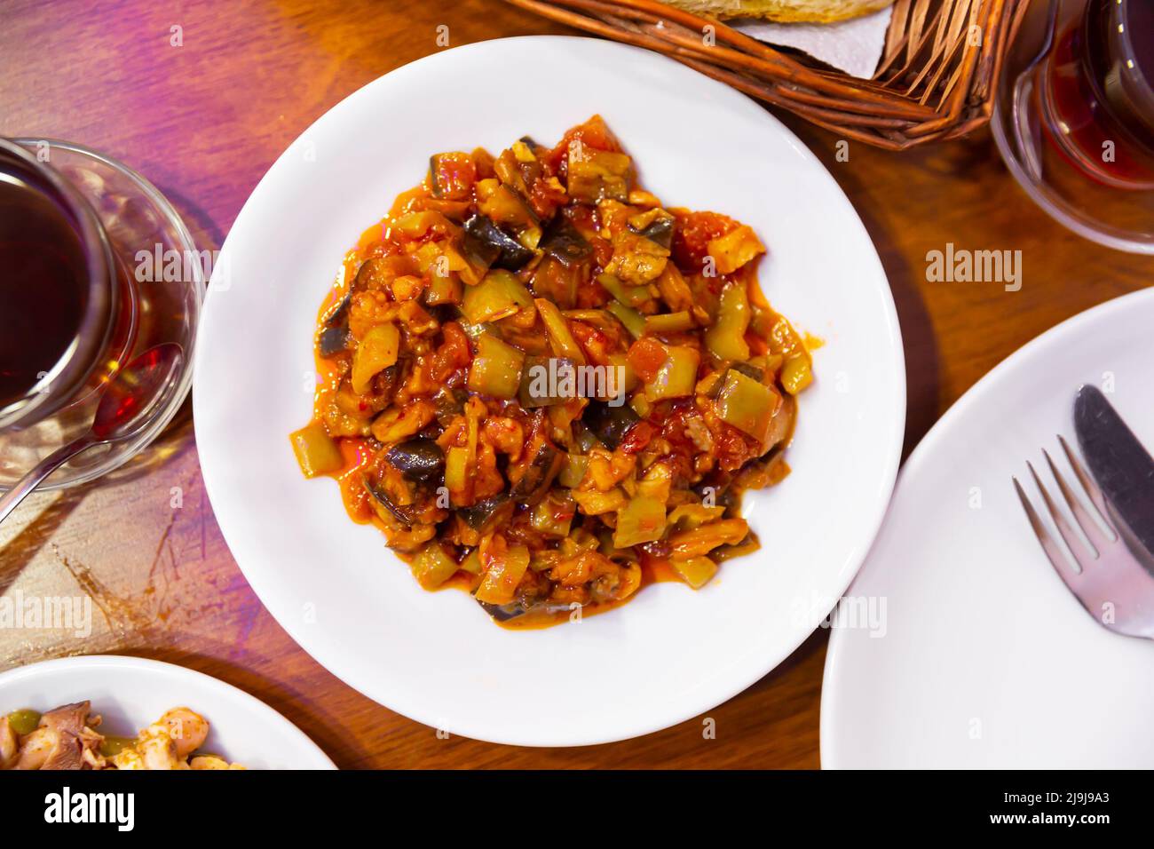 turkish food Saksuka tarifi Stock Photo - Alamy