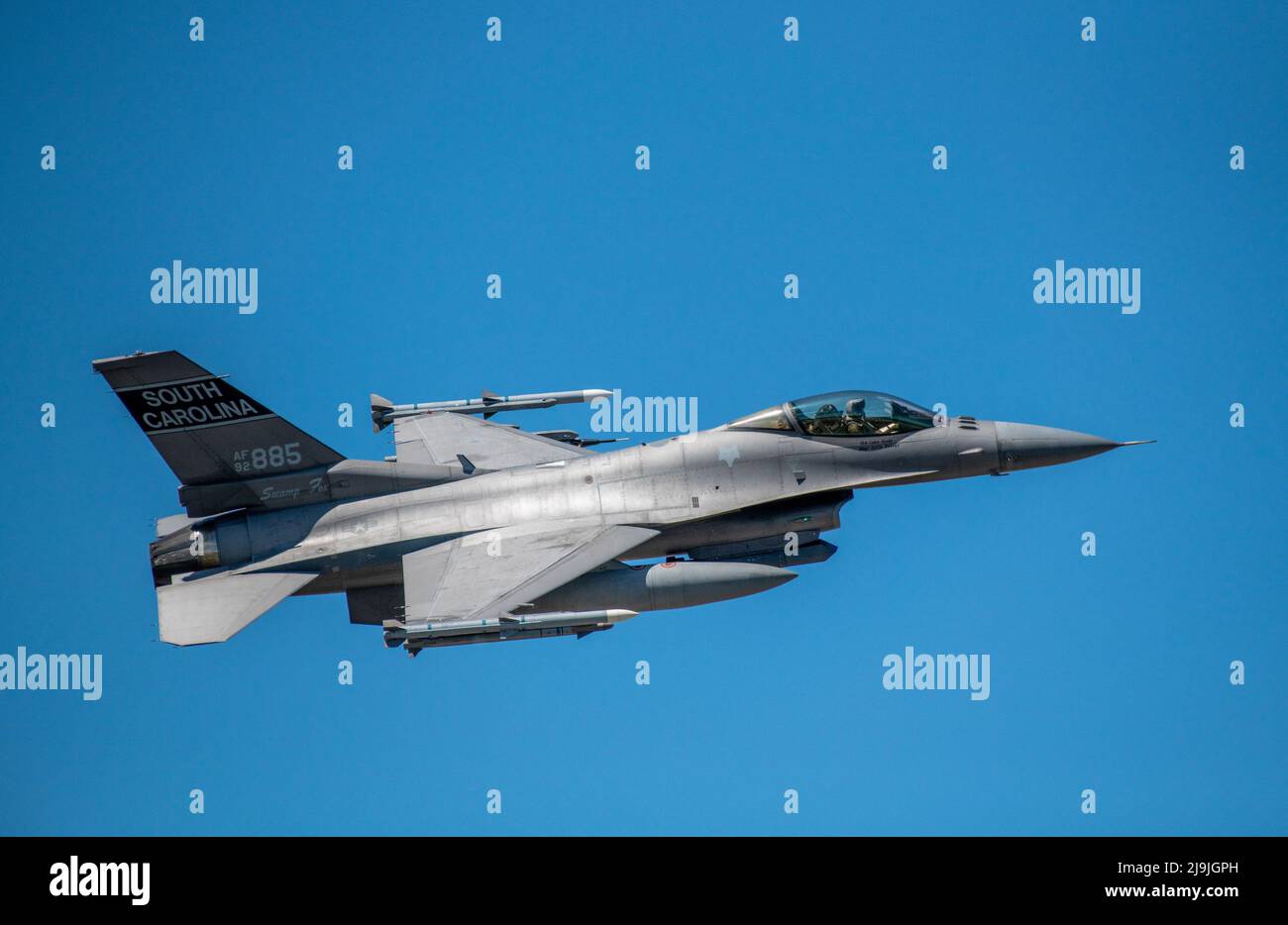 An F-16 Fighting Falcon assigned to the 169th Fighter Wing, South ...