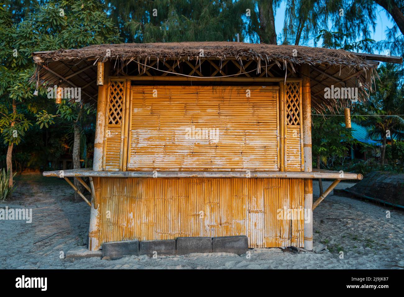 Bamboo hut on the tropical sand beach in island Koh Phangan, Thailand, close up Stock Photo - Alamy