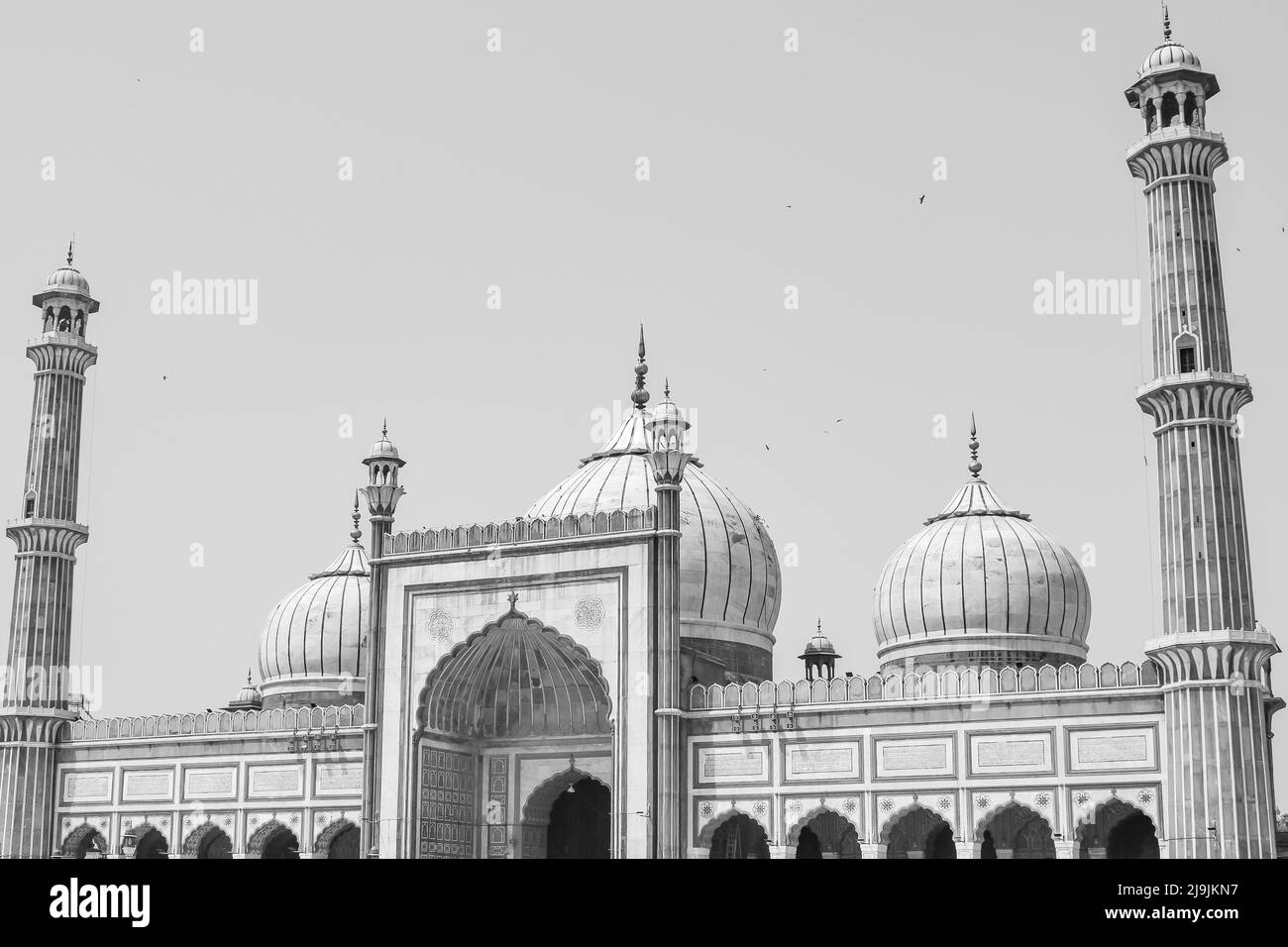 The spectacular architecture of the Great Friday Mosque (Jama Masjid ...