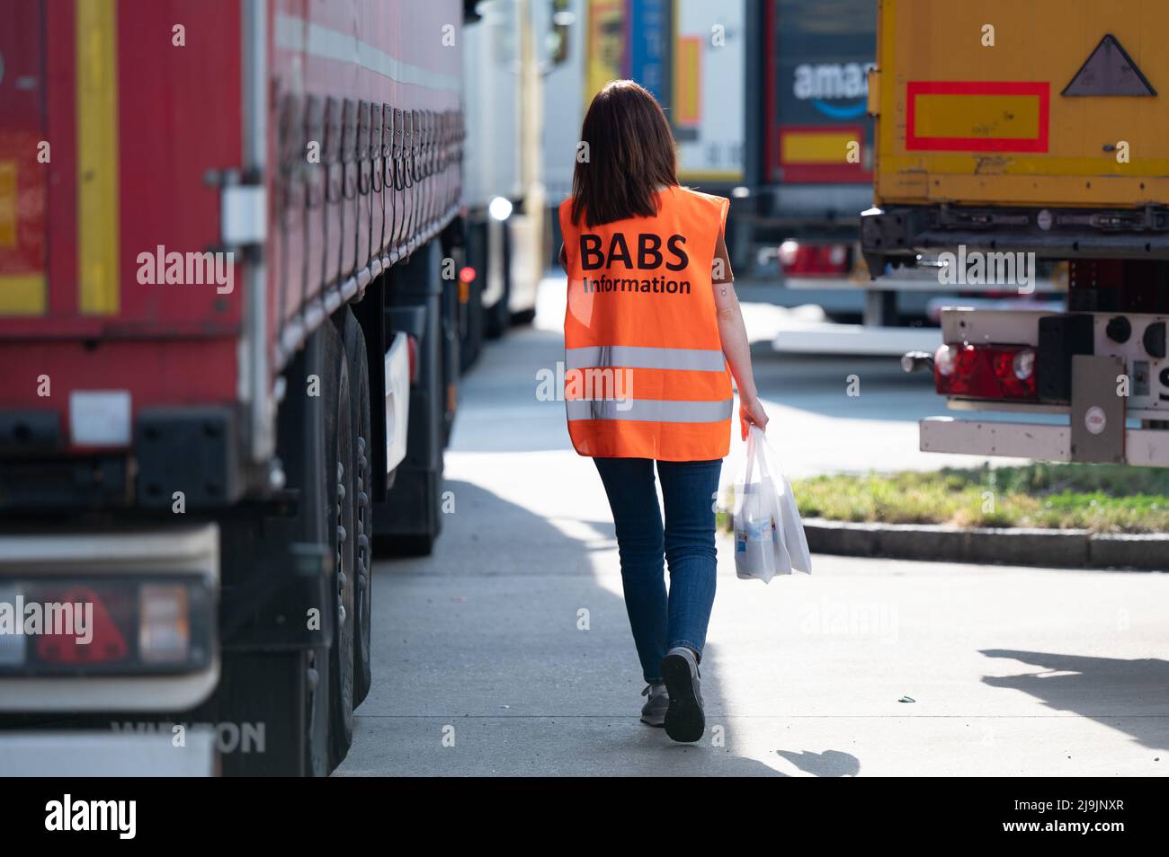 Dresden, Germany. 18th May, 2022. Ünige Albert, employee of the ...