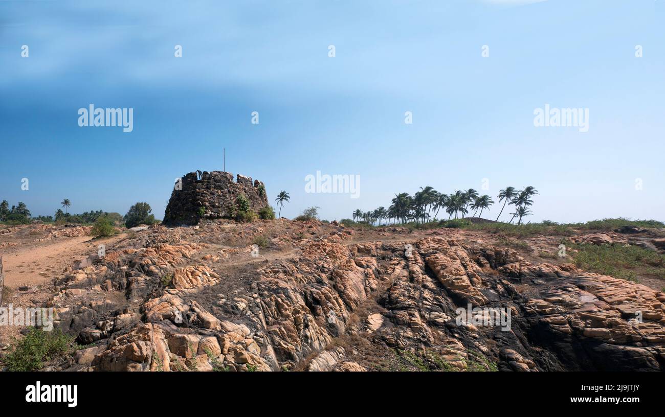Bastion of magnificent Sindhudurg Fort near malvan district Sindhudurg ...