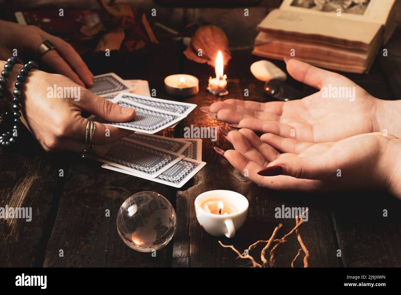 tarot fortune teller, magic and the occult, occult sciences, divination ...