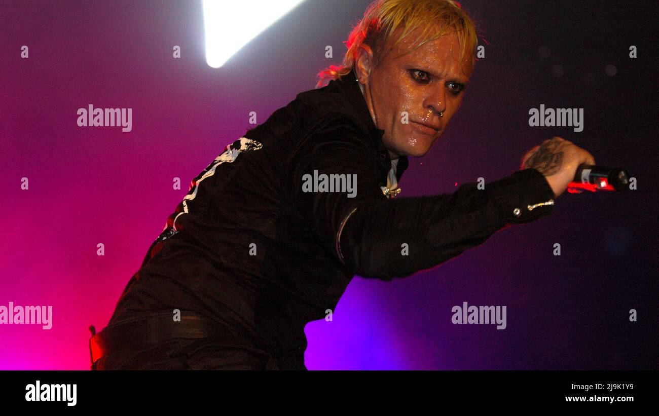 The lead singer of prodigy hi-res stock photography and images - Alamy