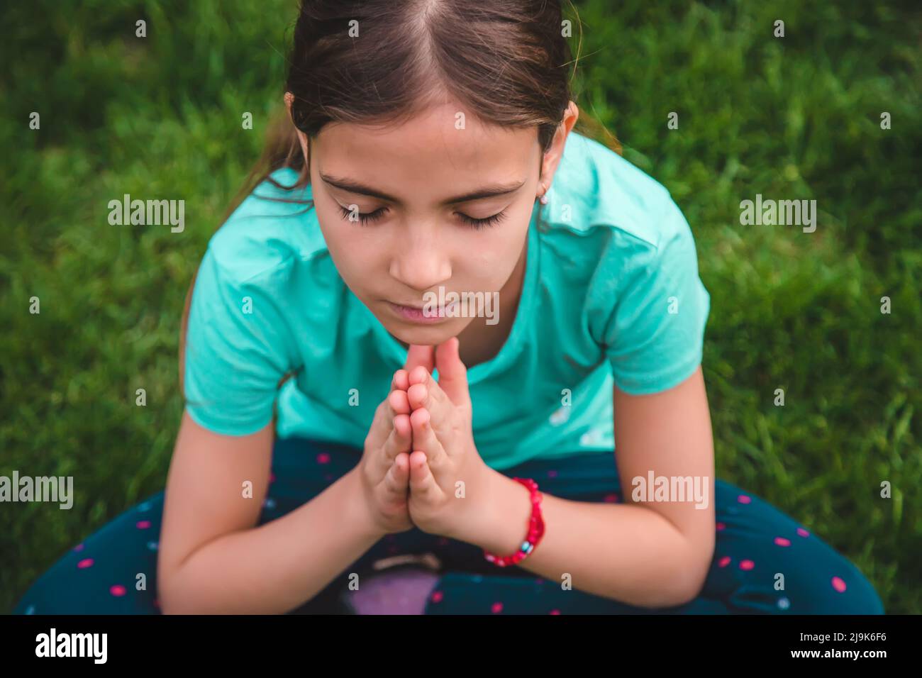 Child meadow prayer hi-res stock photography and images - Alamy