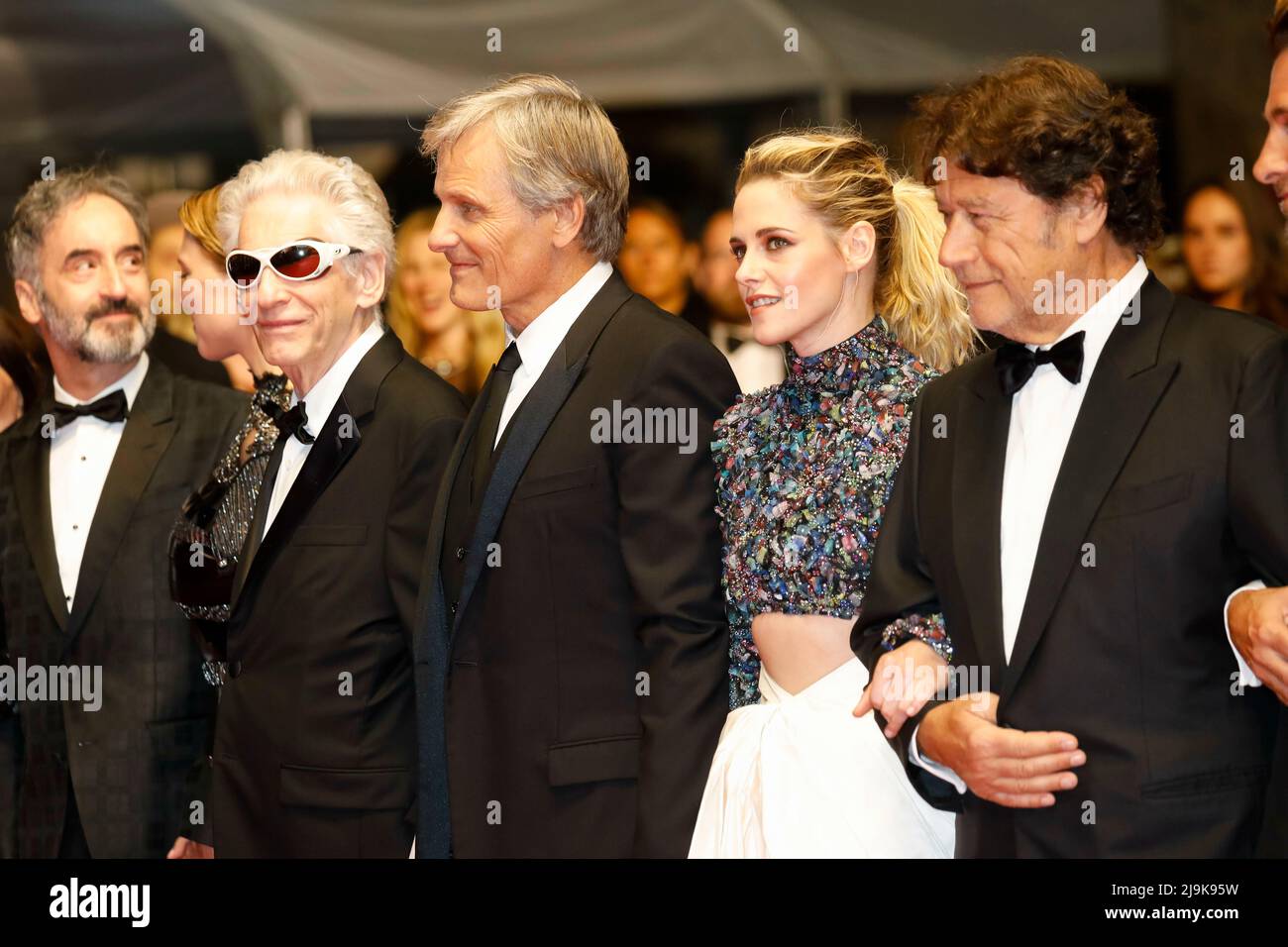 Cannes, Frankreich. 23rd May, 2022. Lea Seydoux (l-r), David Cronenberg ...