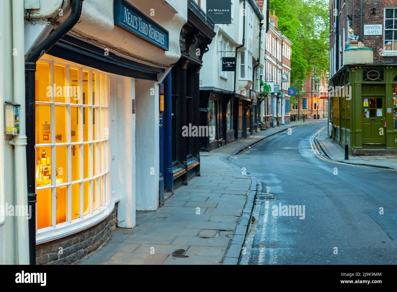 Spring morning on Low Petergate in York, England Stock Photo - Alamy