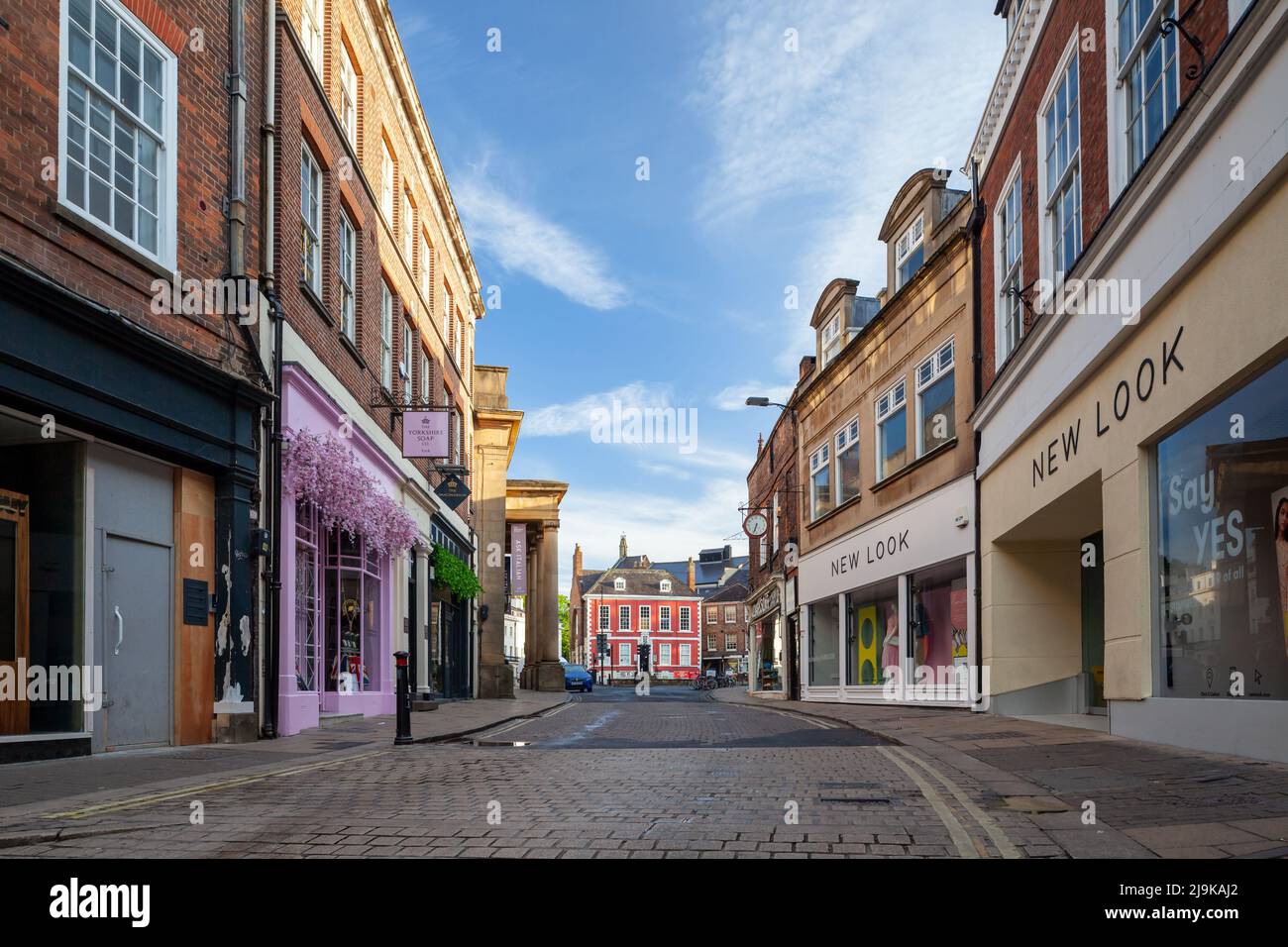 Blake street york hi-res stock photography and images - Alamy