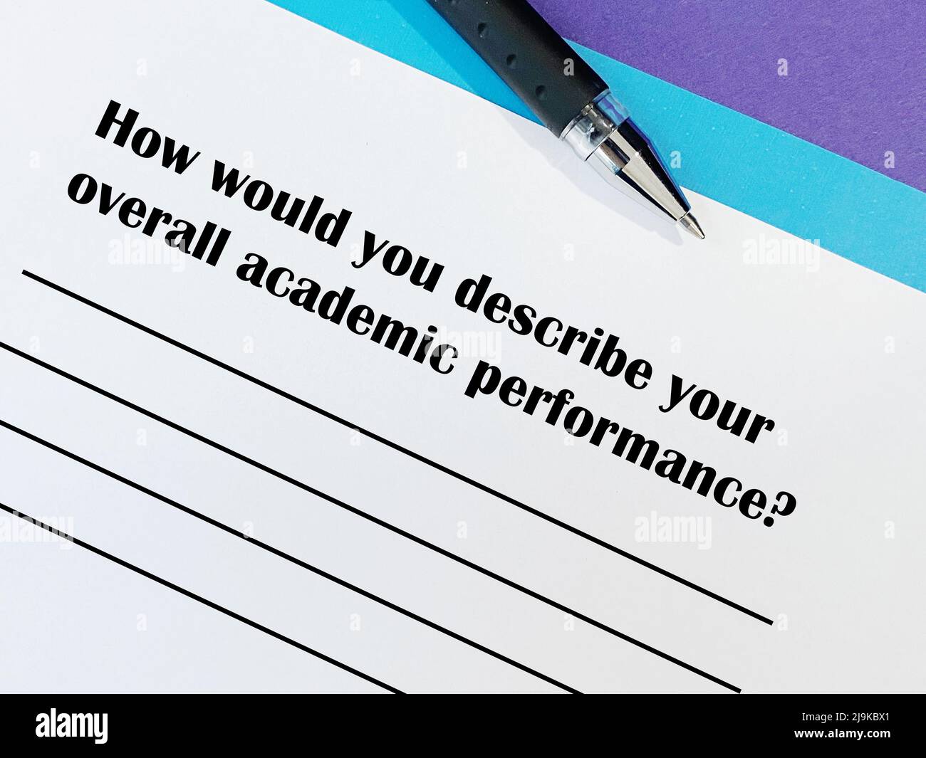 Student answering questionnaire hi-res stock photography and images - Alamy