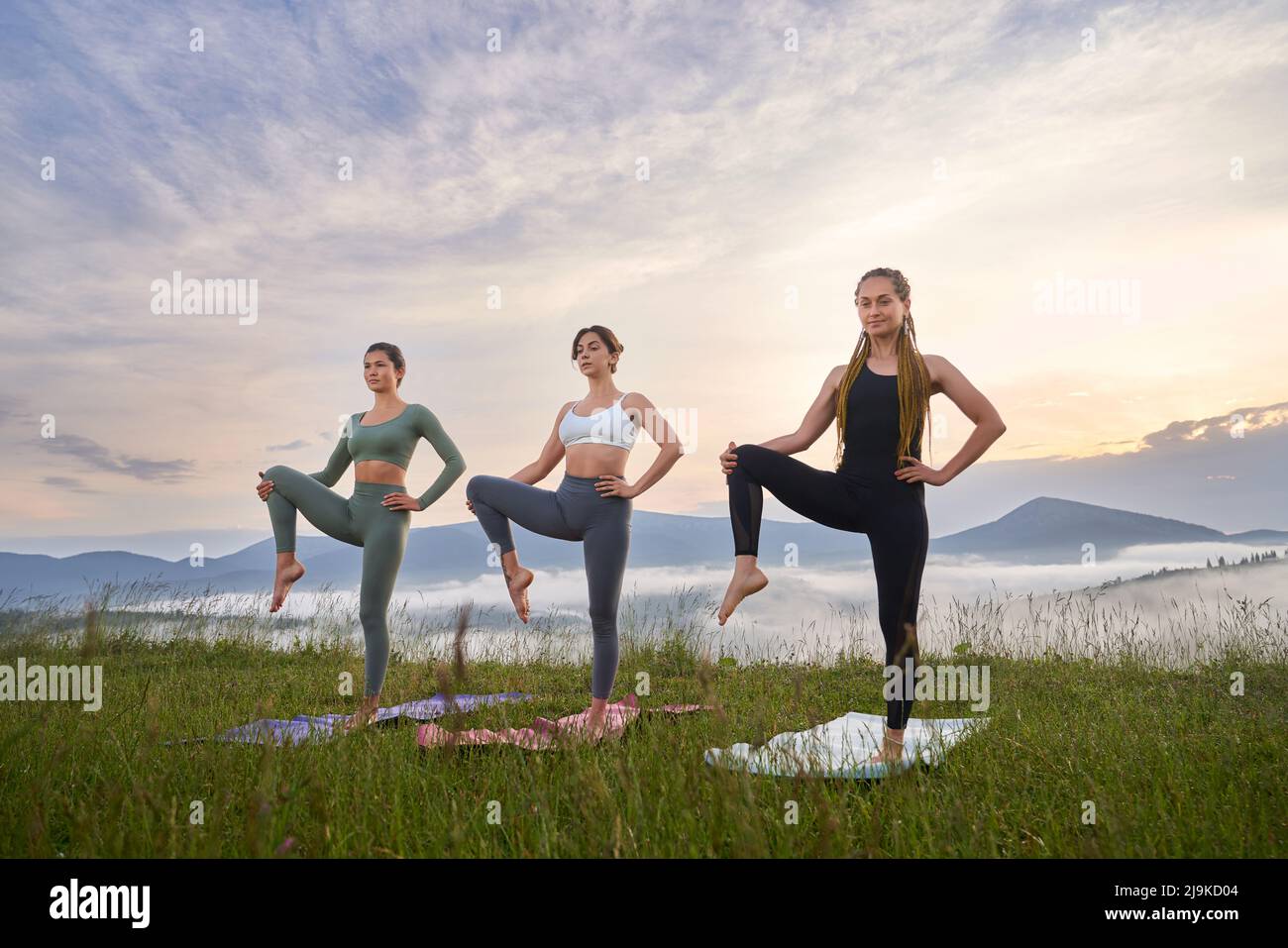 Ladies in sport hi-res stock photography and images - Alamy