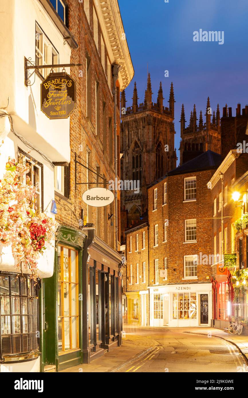 Evening on Low Petergate in York historic centre, North Yorkshire ...
