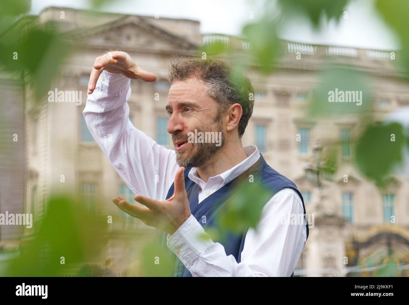 Designer Thomas Heatherwick with a section of his Queen's Green Canopy ...